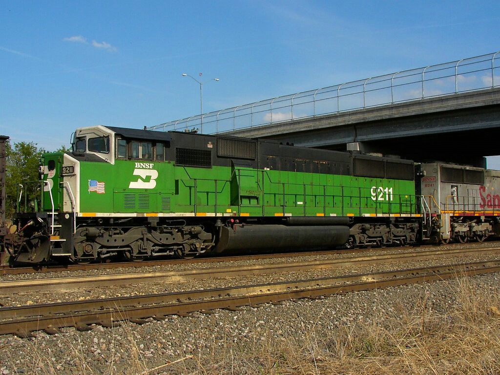 BNSF 9211